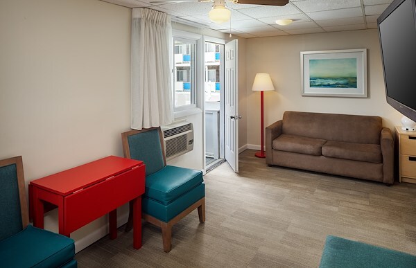 Misquamicut Beach Accommodations | Pleasant View Inn
