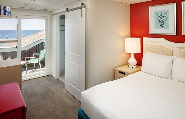 Misquamicut Beach Accommodations | Pleasant View Inn