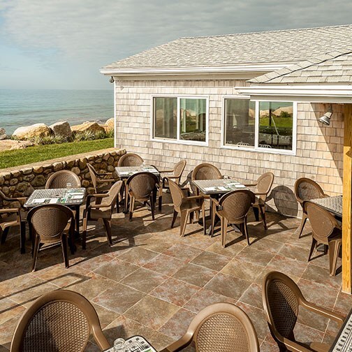 Oceanfront Hotel Near Misquamicut Beach | Pleasant View Inn