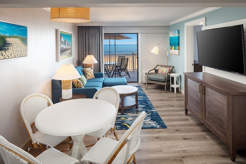 Provincetown, MA Oceanfront Hotel - Surfside Hotel & Suites