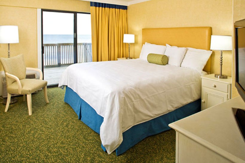 Provincetown, MA Oceanfront Hotel - Surfside Hotel & Suites