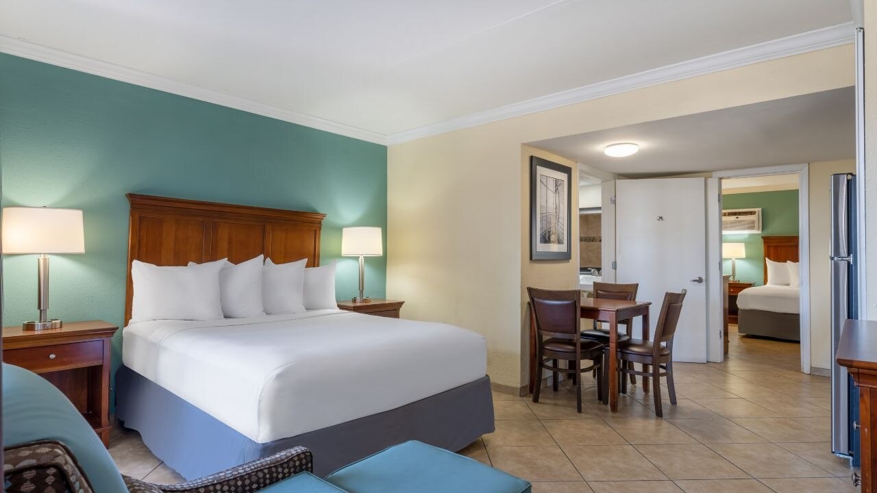 Oceanfront Hotel in Myrtle Beach | The Sandbar Myrtle Beach