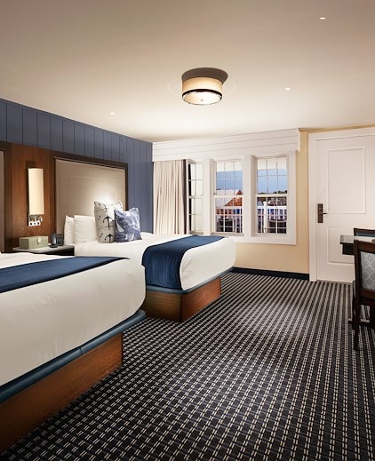 A Top Cape Cod Hotel | Hyannis Harbor Hotel