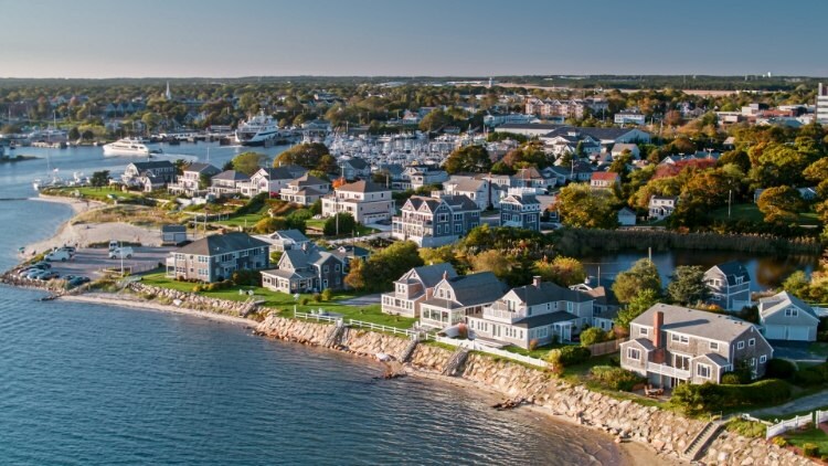 A Top Cape Cod Hotel | Hyannis Harbor Hotel