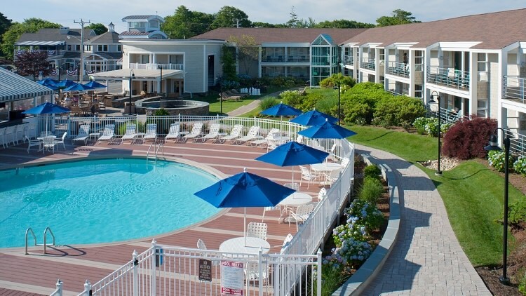 A Top Cape Cod Hotel | Hyannis Harbor Hotel