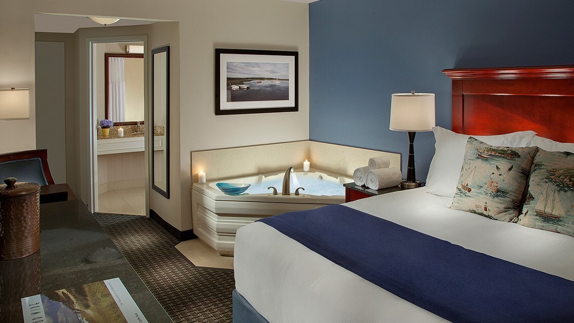 Boutique Cape Cod Hotel - Inn on the Square