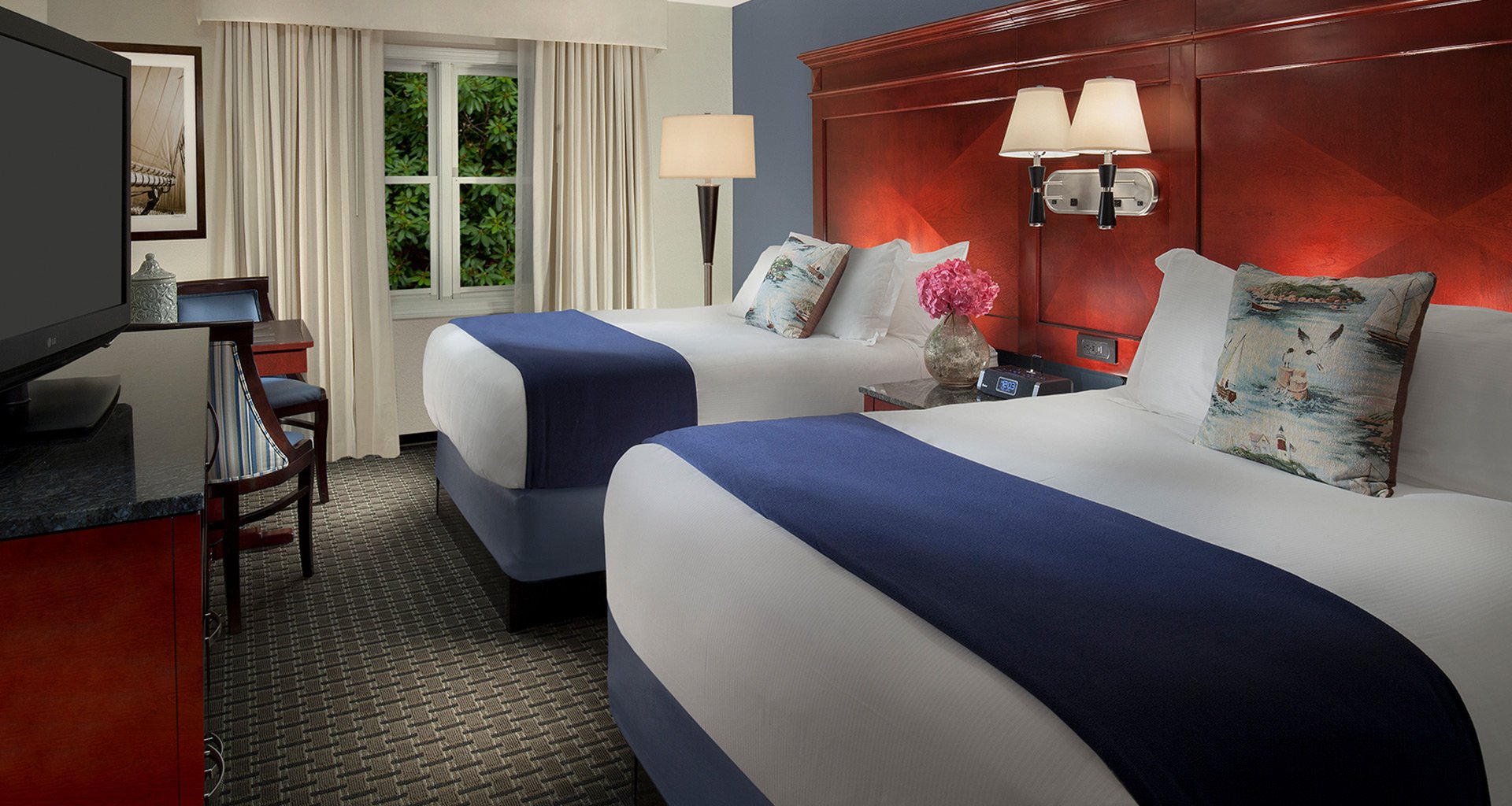 Boutique Cape Cod Hotel - Inn on the Square