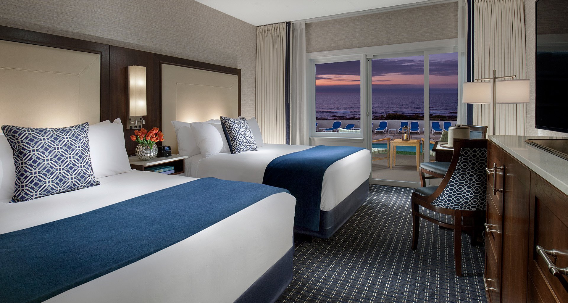 Historic Hotel In Gloucester - Ocean House Hotel At Bass Rocks