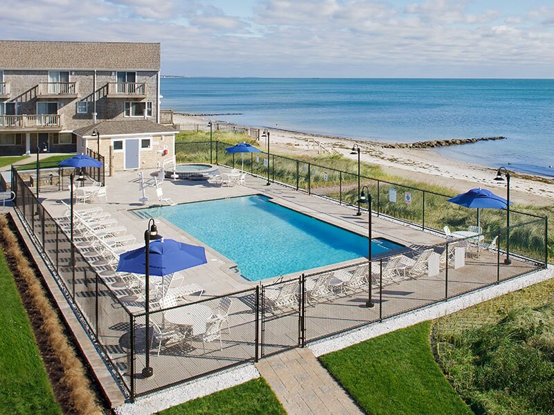 Yarmouth Hotel With Pools - Ocean Mist Beach Hotel & Suites