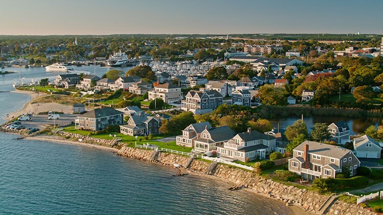 Ocean Street Inn: Your Hyannis MA Escape