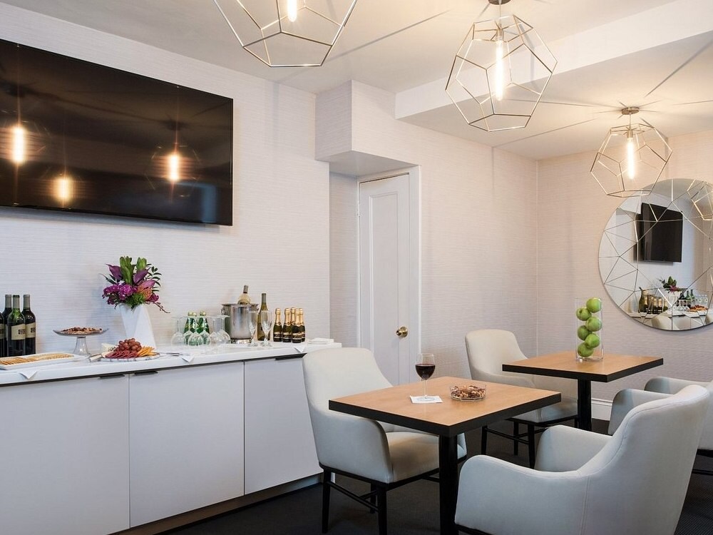 Discover The Inn at Union Square Gallery