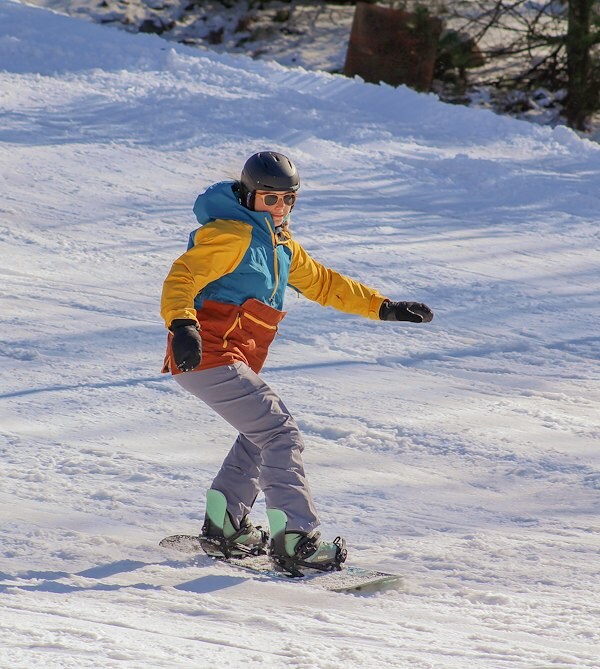 Skiing & Snowboarding | Camelback Resort Poconos