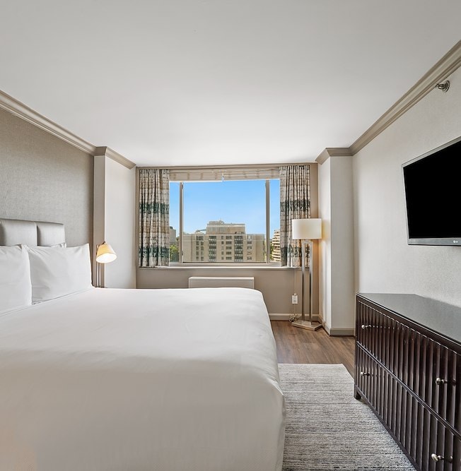 Luxury Hotel in Washington, DC | The River Inn Hotel