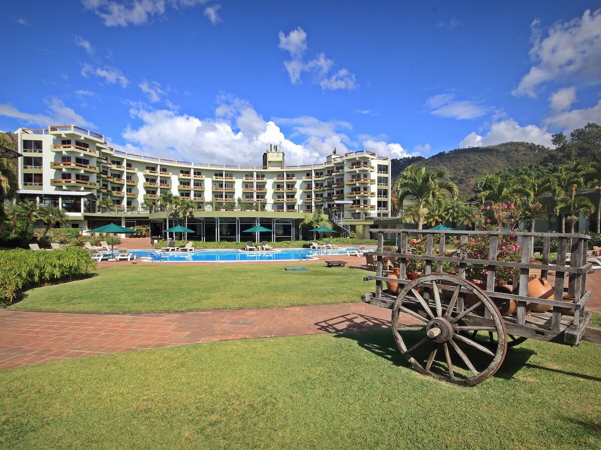Antigua Guatemala Hotels | Porta Hotels of Lake Atitlan