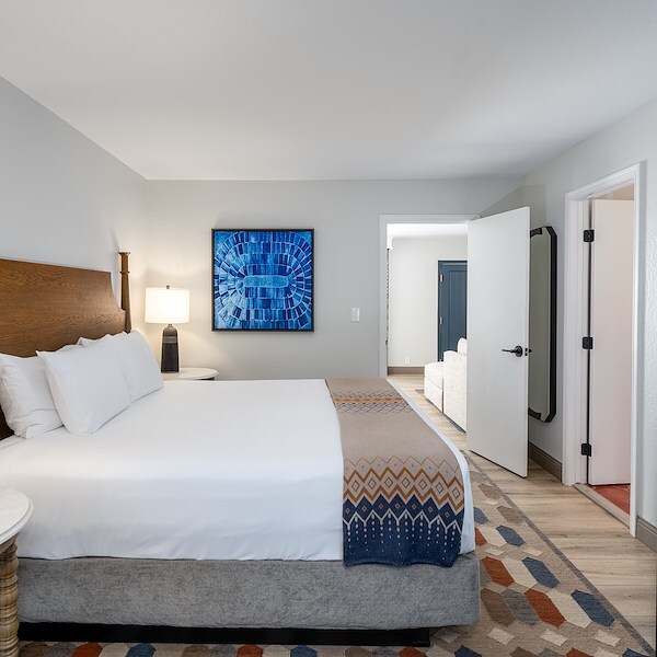 Hotel Rooms in Phoenix, Arizona | The Wigwam