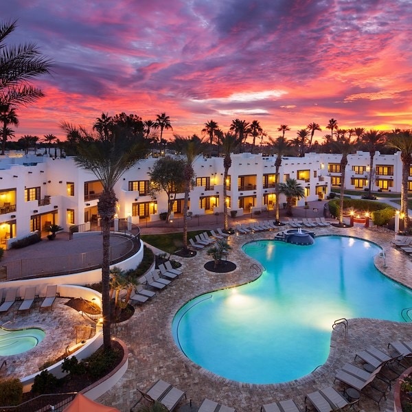 Best Pool Resorts in Arizona | The Wigwam