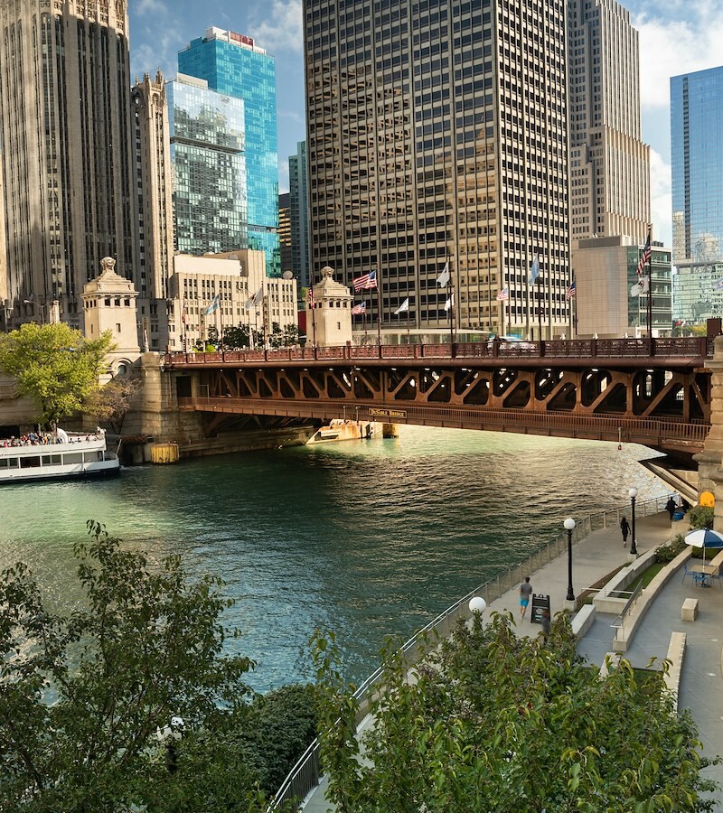 Magnificent Mile Chicago | Silversmith Hotel Chicago Downtown