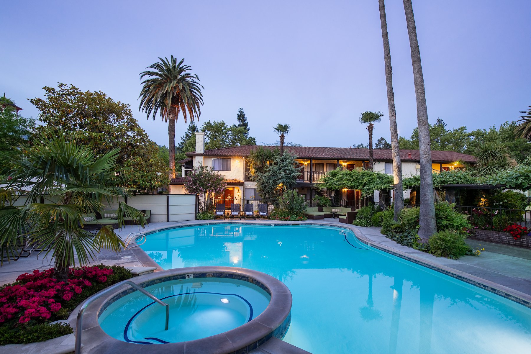 Calistoga Spa Retreat | Roman Spa Hot Springs Resort