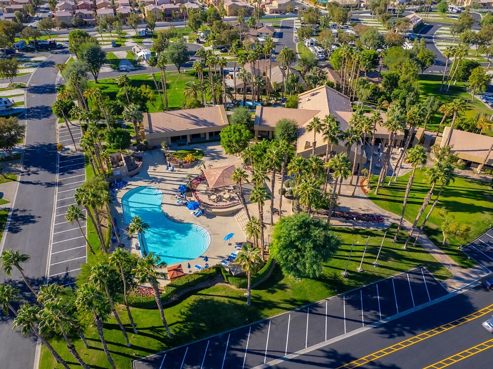 Palm Springs RV Resort Photos | Emerald Desert RV Resort - Sunland