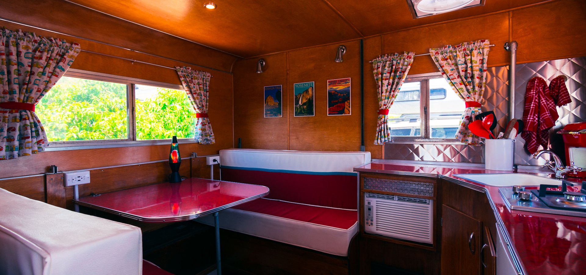Vintage Trailer Weekend: A Retro Experience
