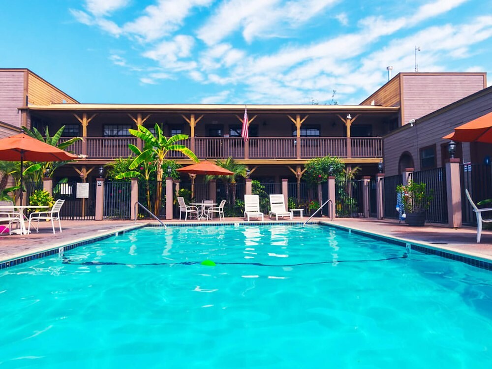 San Diego RV Resort Photos | Circle RV Resort - Sunland