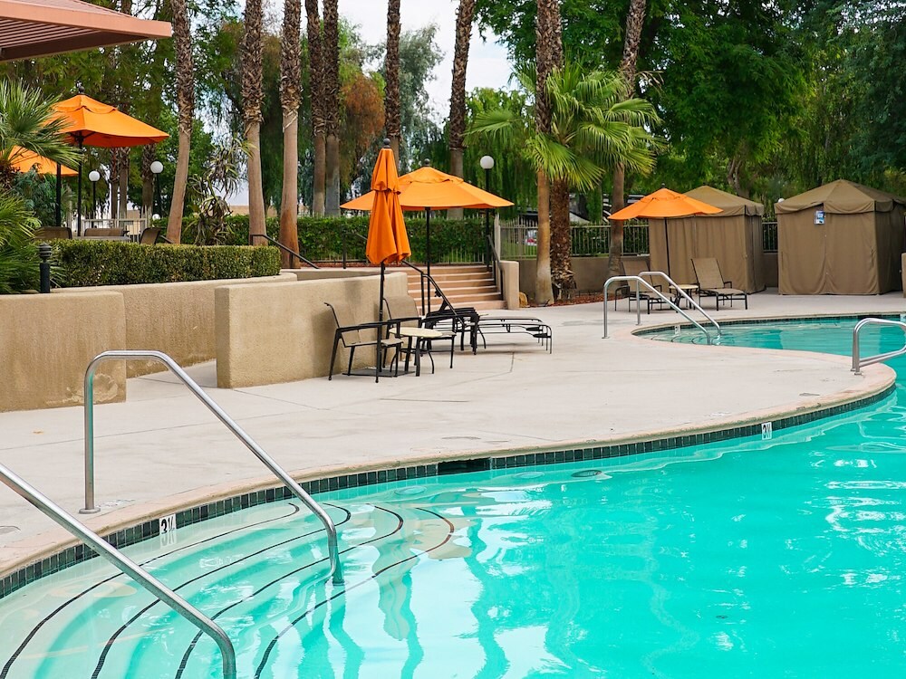 Palm Springs RV Resort Photos | Emerald Desert RV Resort - Sunland