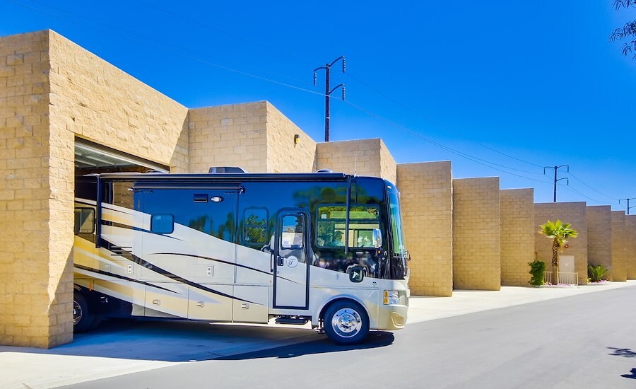 Palm Desert RV Resort | Sunland Emerald Desert RV Resort