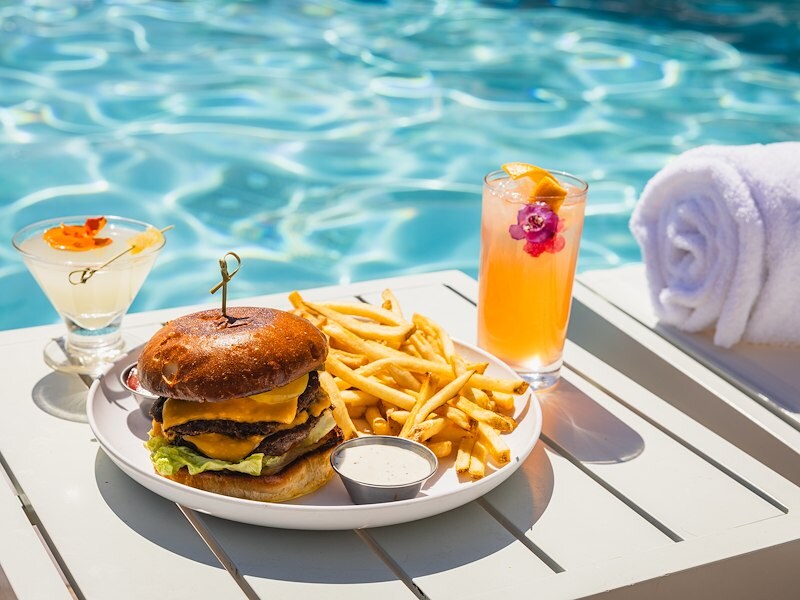 Poolside Terranea Dining | Terranea Resort