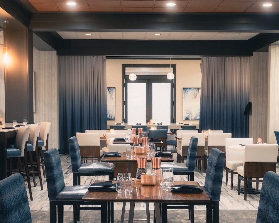 Downtown Knoxville Restaurant | The Firefly/Marble City Kitchen