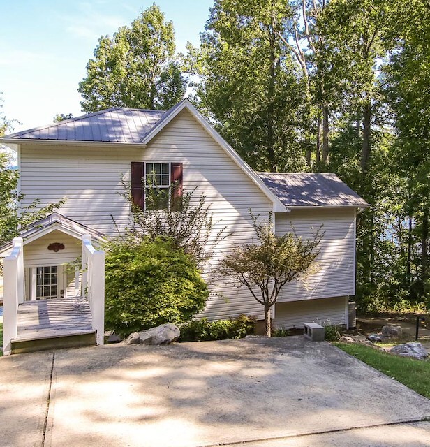 Lake House Rentals on Weiss Lake | Chesnut Bay Resort