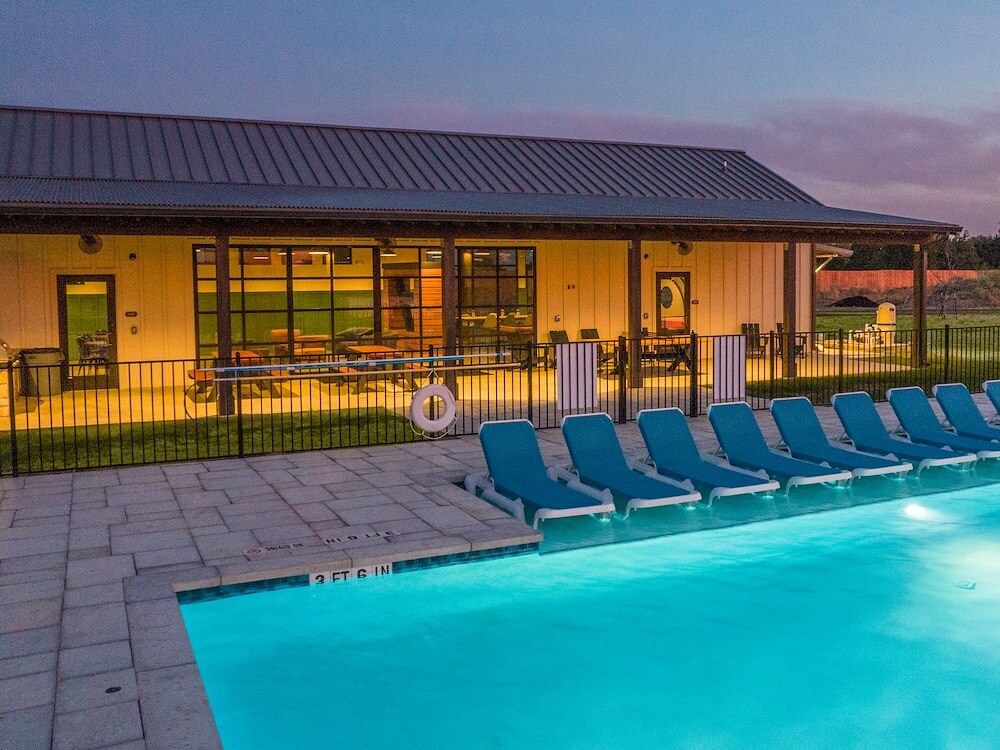 Photo Gallery – RV Resort in Bryan TX | Great Escapes BCS