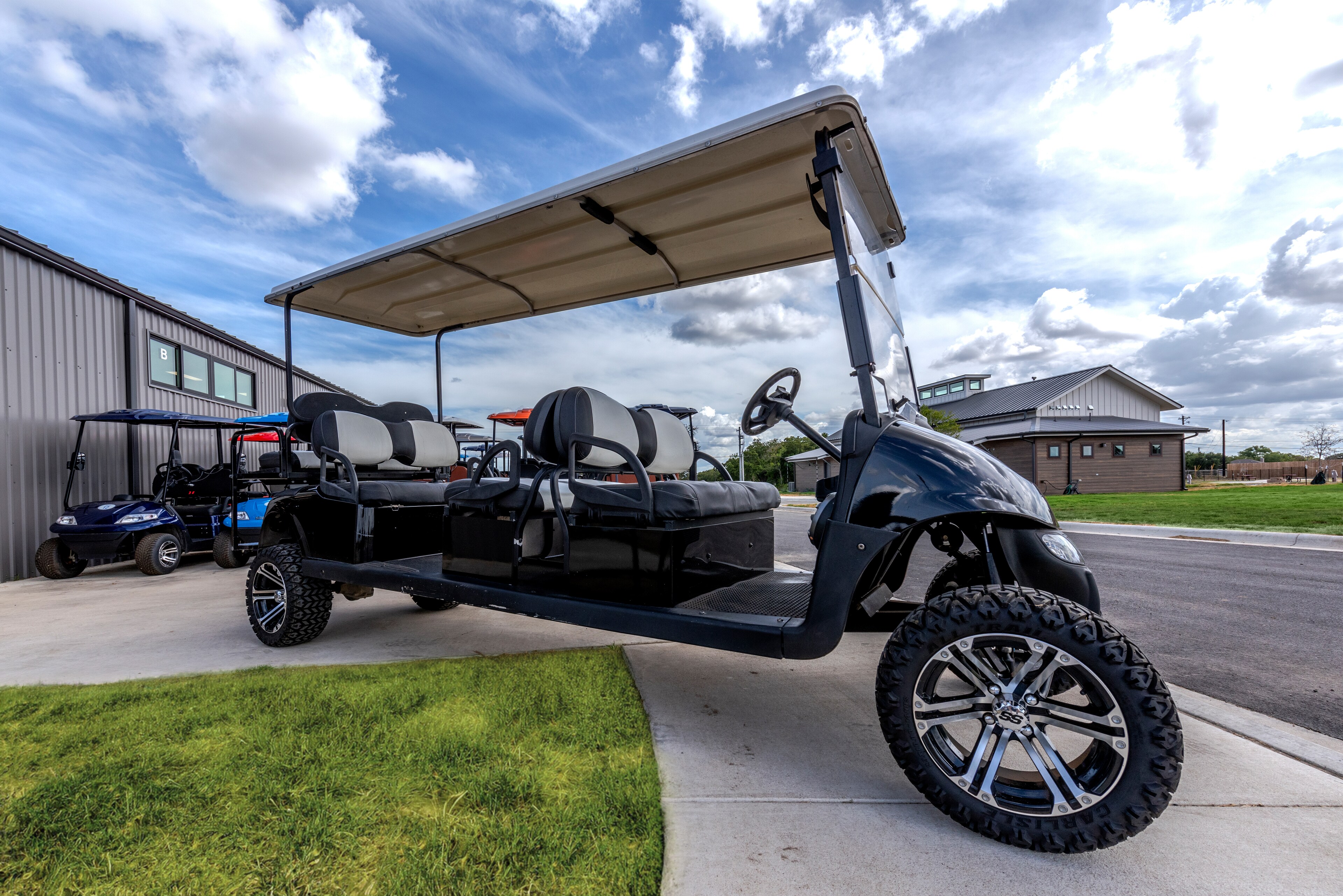 Golf Cart Rentals – College Station, TX | Great Escapes BCS