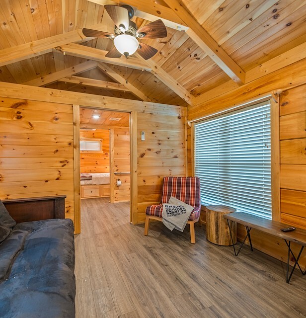 Cabin Rentals Near Texas A&M – Bryan, TX | Great Escapes BCS