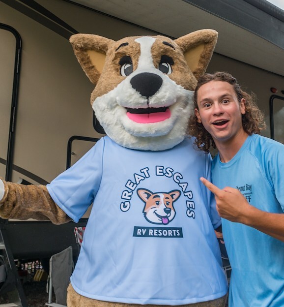 Great Escapes RV Resorts Chesnut Bay - Hours Page