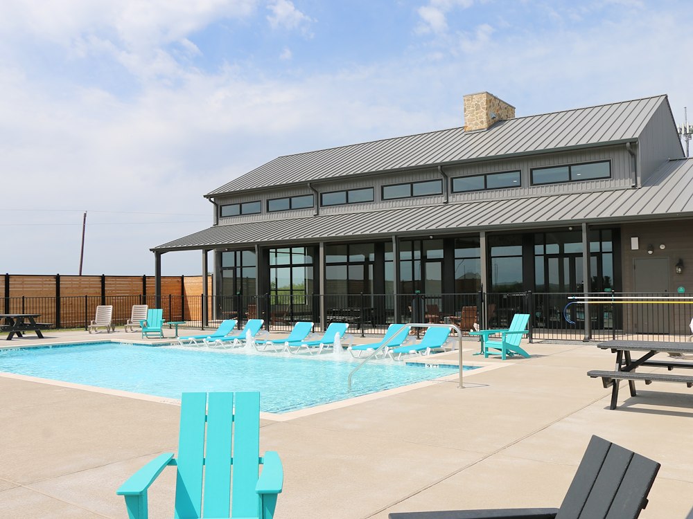 Explore RV Resort Photo Gallery Elgin TX | Great Escapes