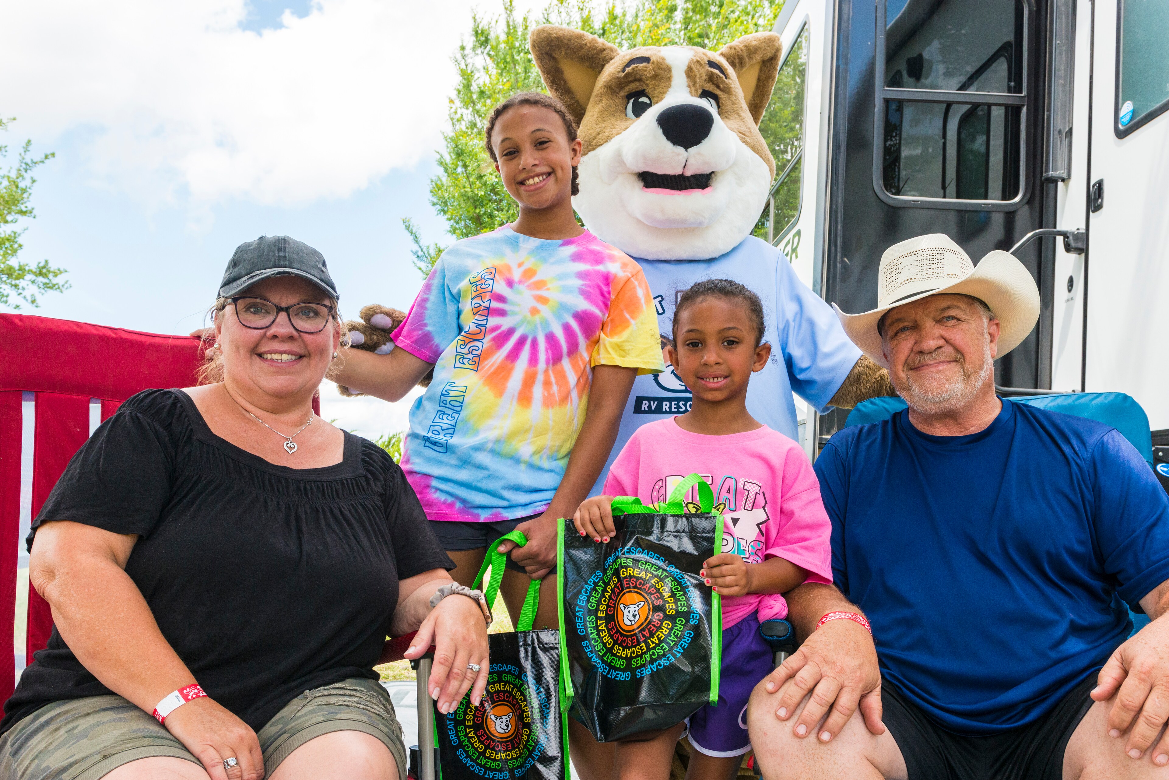 Great Escapes North Texas Hours | Park Schedule