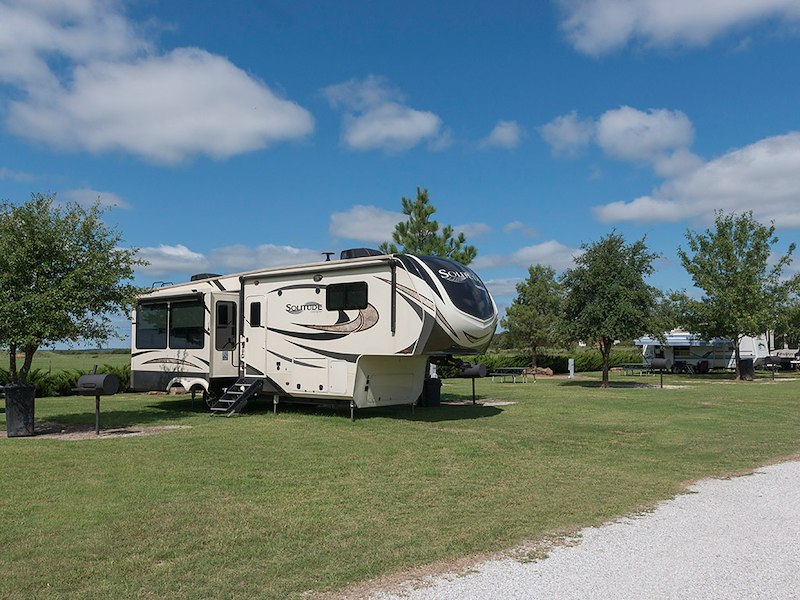 Monthly RV Stays in North Texas | Great Escapes RV Resorts