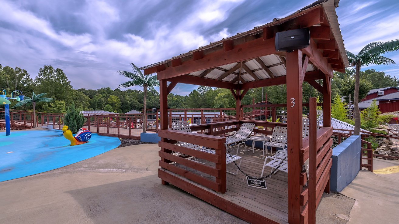 Pirates Bay Waterpark | Leesburg, AL on Weiss Lake
