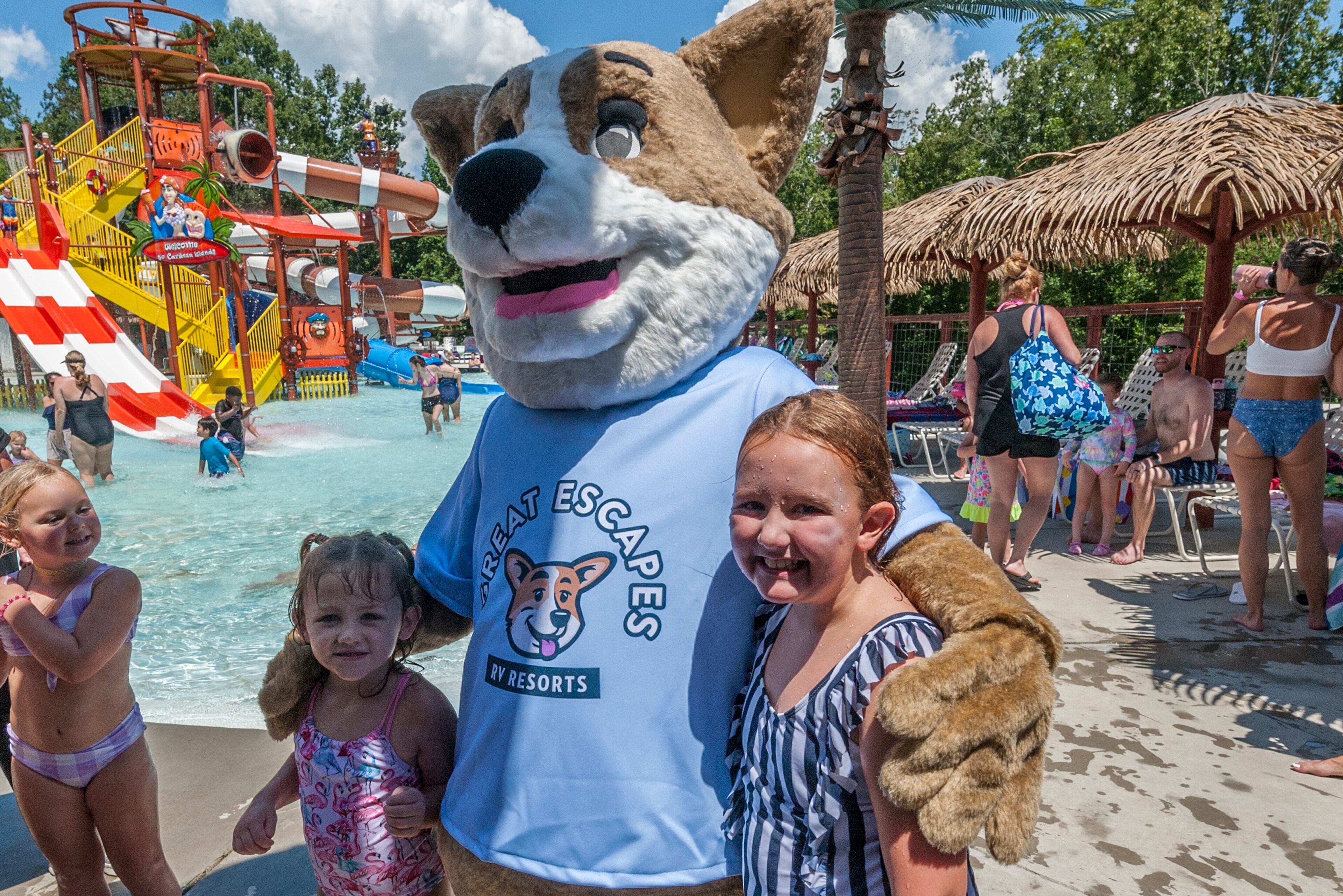 Pirates Bay Waterpark | Leesburg, AL on Weiss Lake
