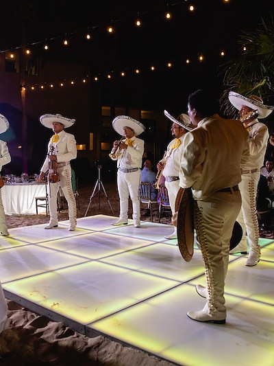 Sunday Night Activities At The Reef Coco Beach