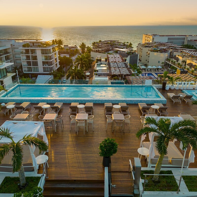 The Reef Resorts | Travel Agents