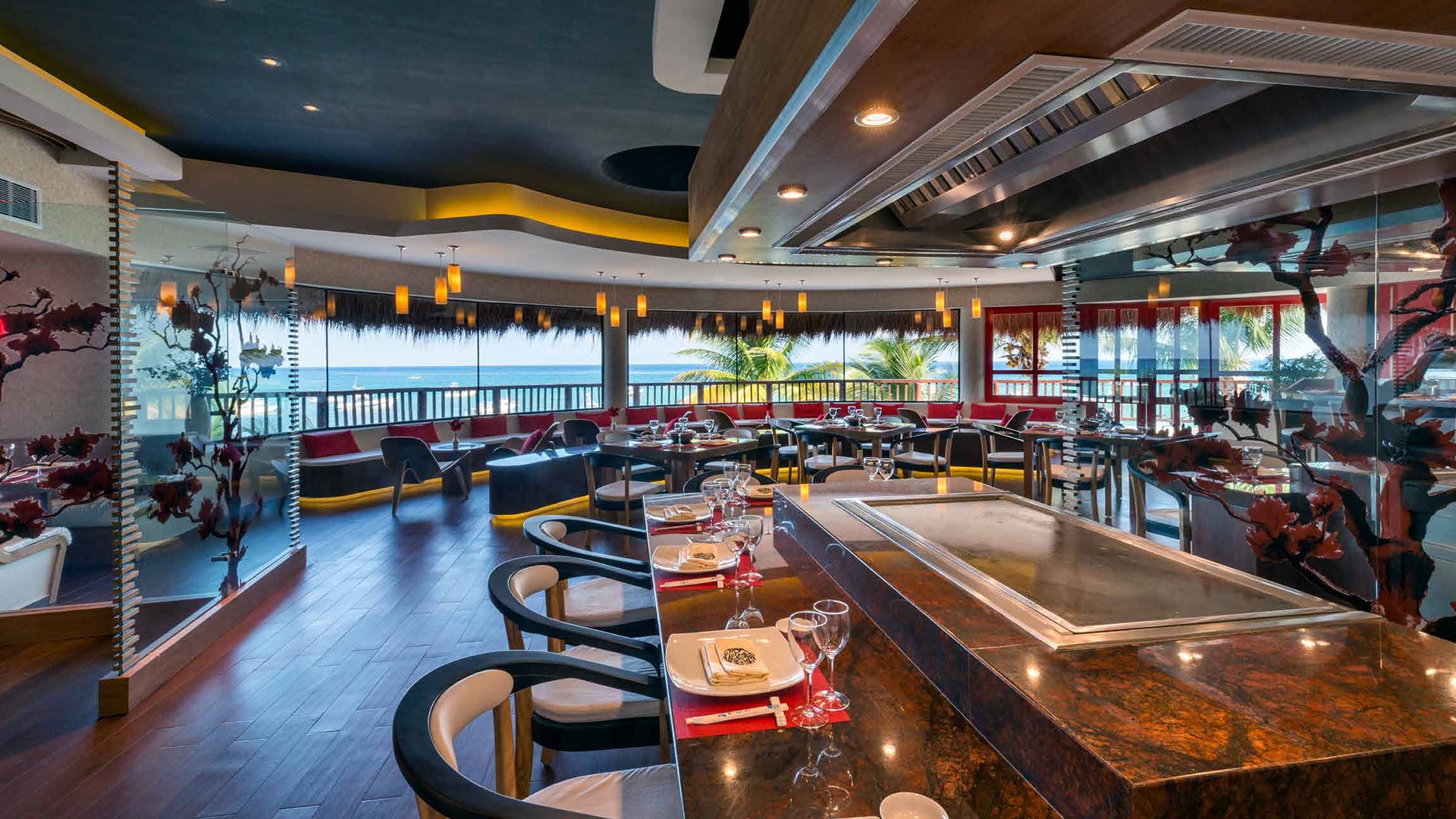 A Journey Through The Reef Resorts: Specialty Restaurants.