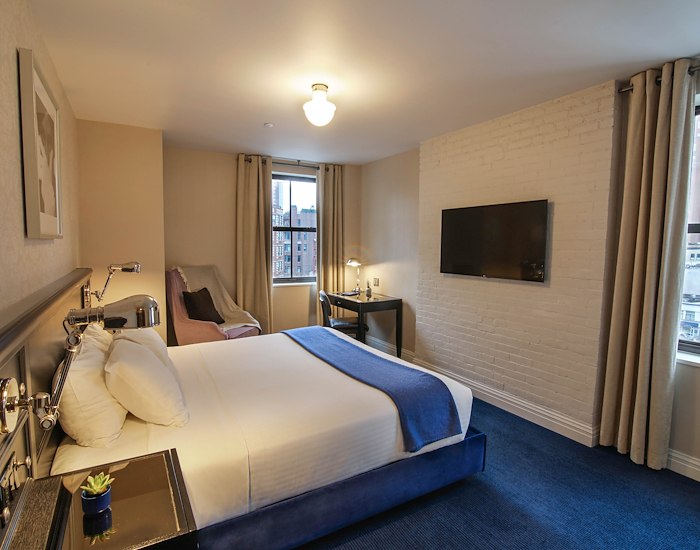 Lower Manhattan Hotel Rooms and Suites | The Frederick Hotel