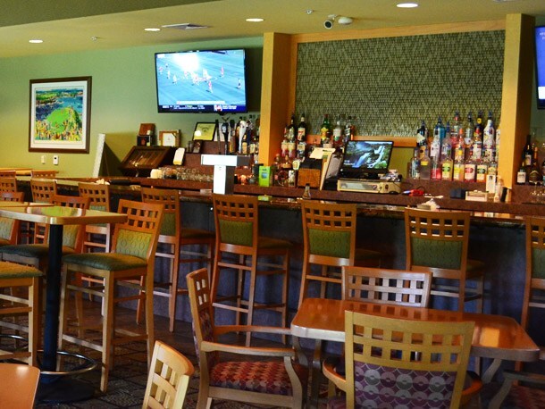 Indoor & Outdoor Dining - Ellicott City - Turf Valley Resort
