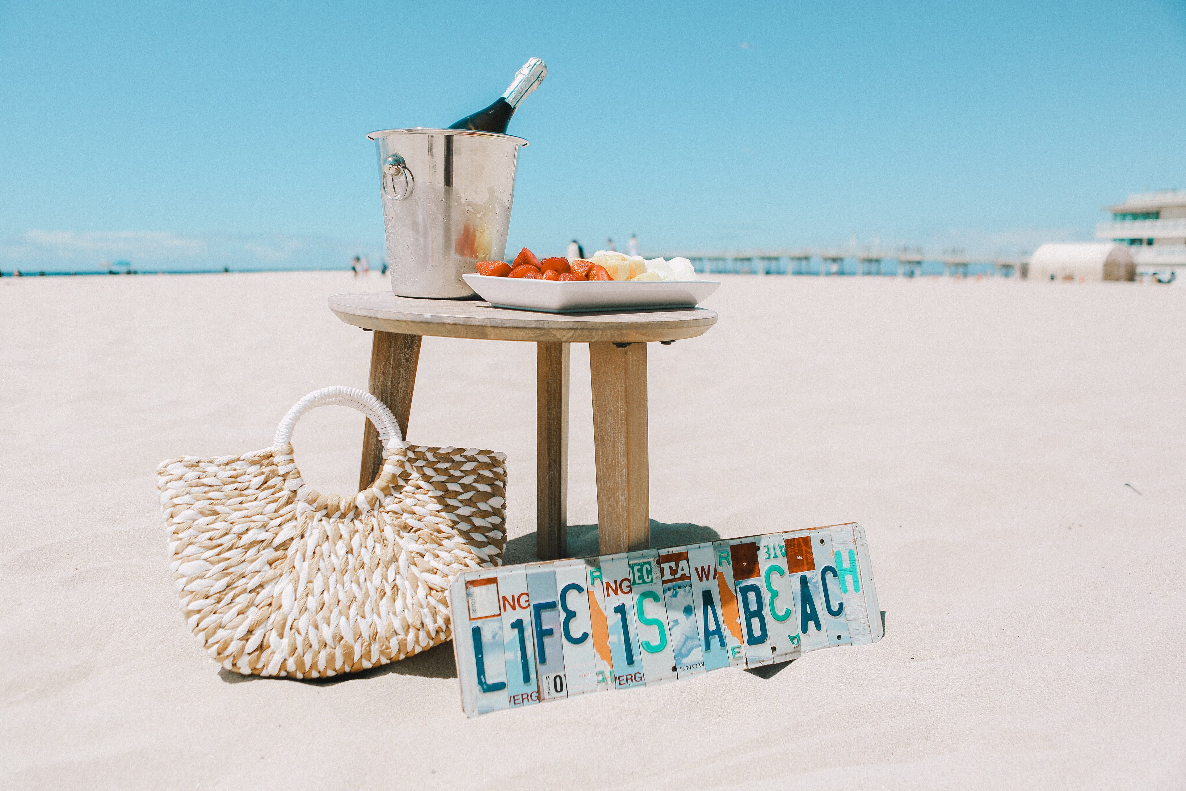 About Sea Sprite Beach Club - Hermosa Beach