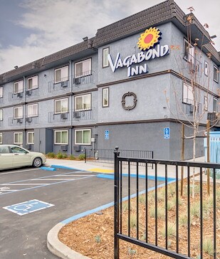 West Coast Hotels | Vagabond Inn