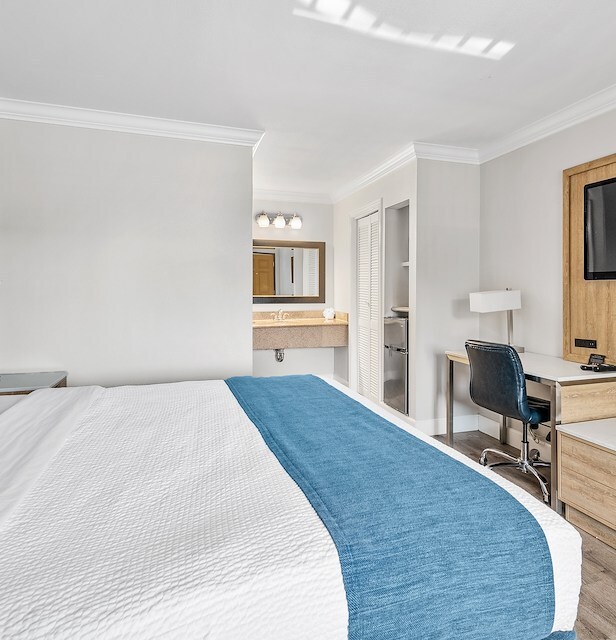 Whittier California Hotel Accommodations - Vagabond Inn Whittier