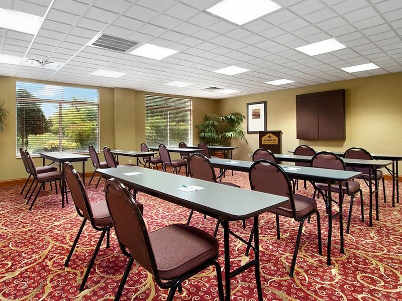 Hotels in Chattanooga TN with free breakfast | Wingate by Wyndham ...