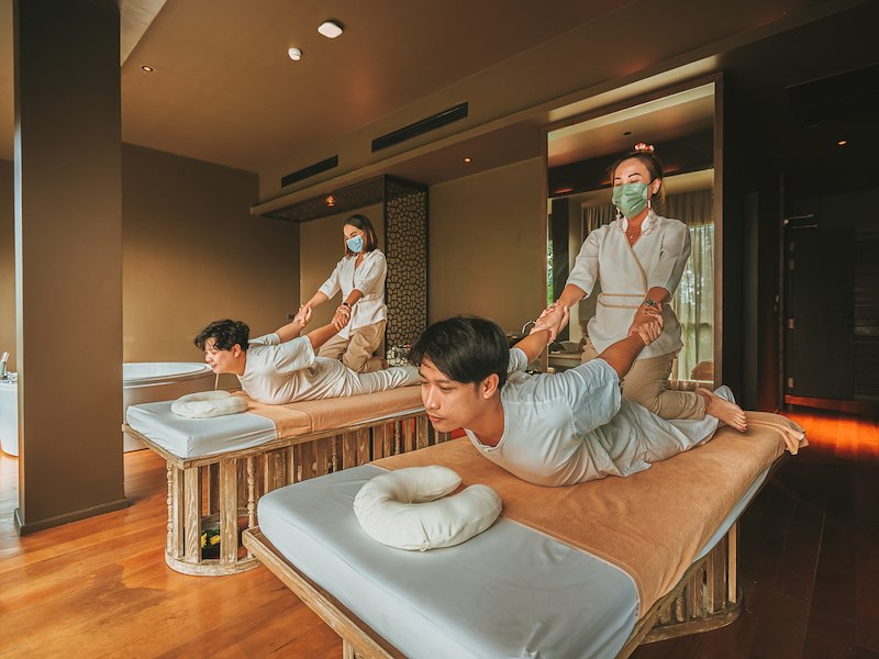 Amazing Phuket Hotel Deals by Wyndham Grand Phuket Kalim Bay