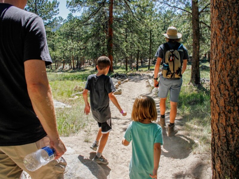 Guided Hiking Program at Estes Park Center | YMCA of the Rockies